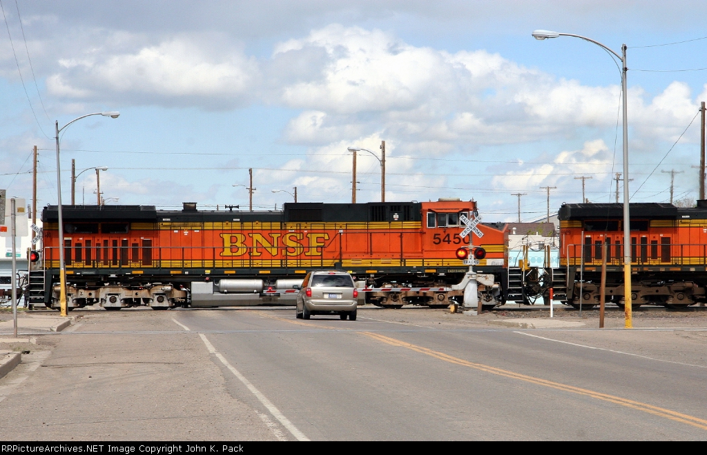 BNSF 5450